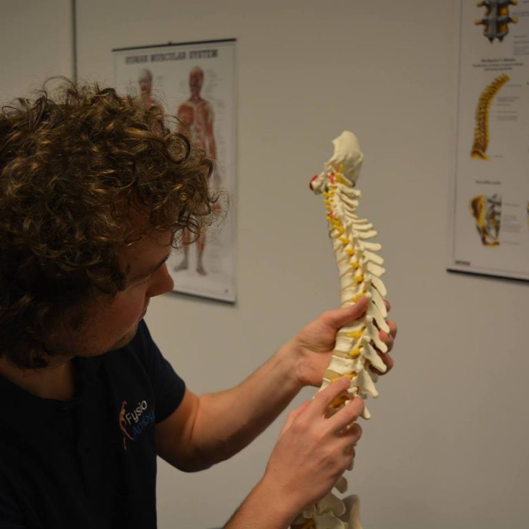 Nekklachten - FysioAmby